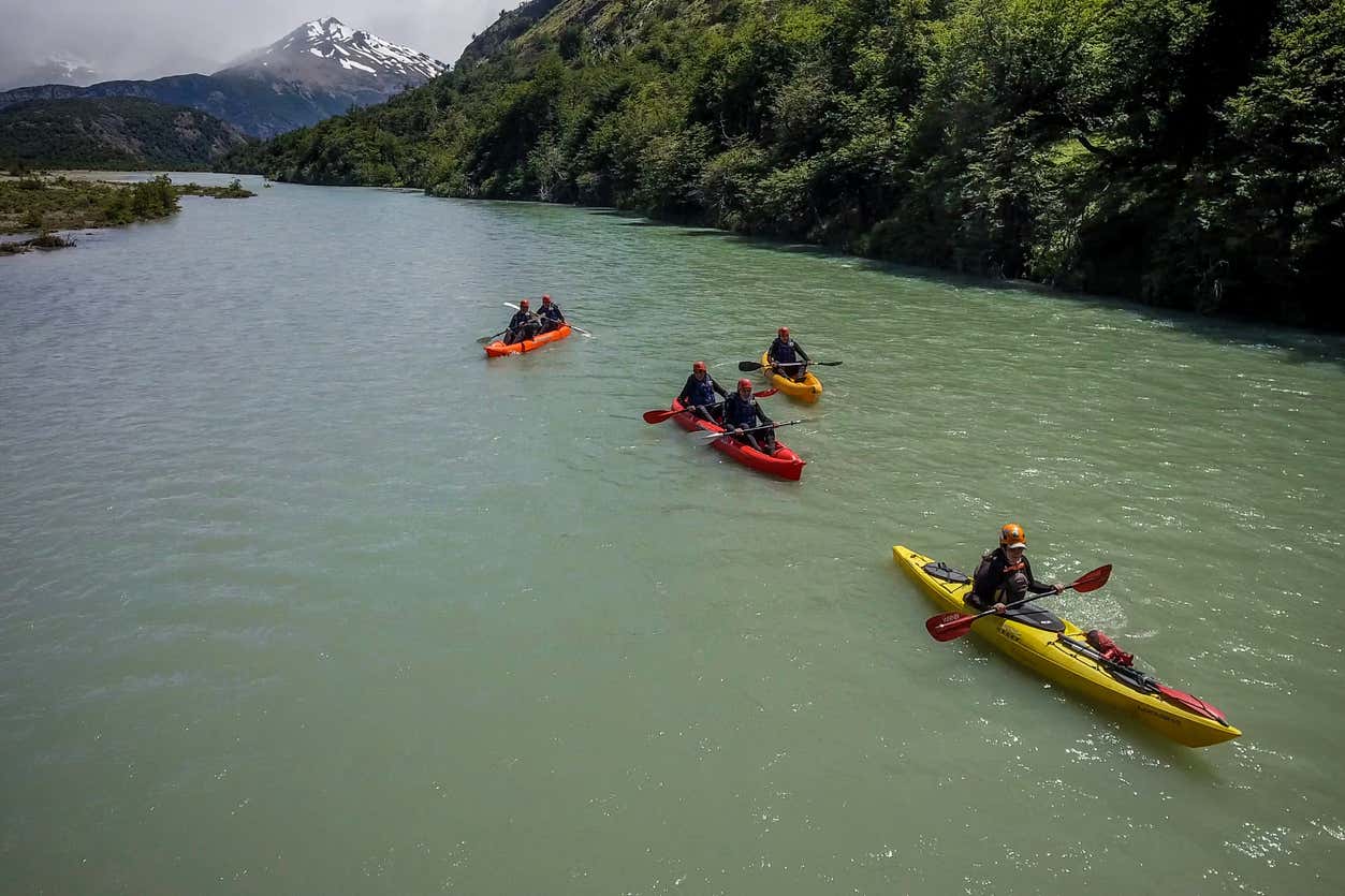 Tour en kayak por el río de las Vueltas desde El Chaltén