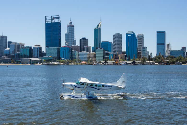 Perth Seaplane Tour - Book Online at Civitatis.com