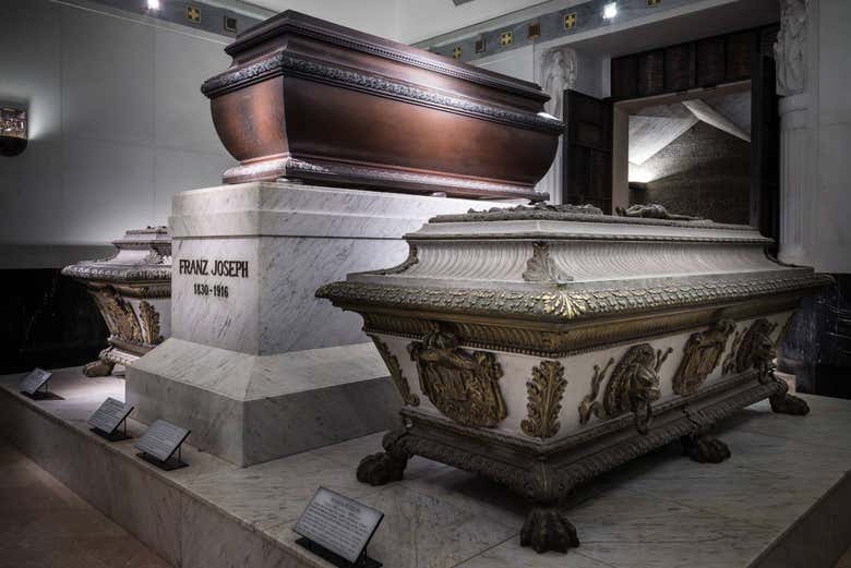 Tour por el Palacio Schönbrunn y la Cripta Imperial de Viena