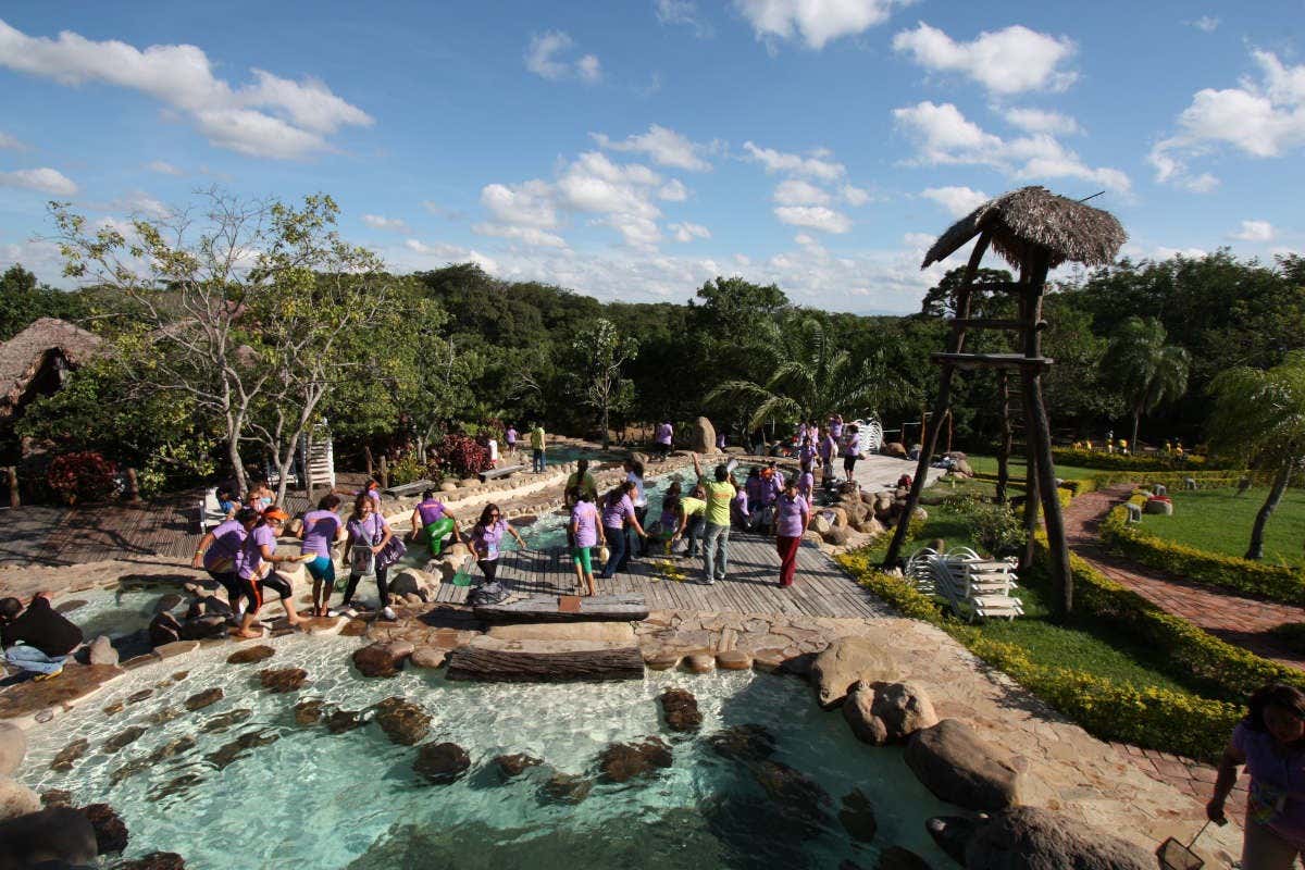 Excursão ao Biocentro Güembé saindo de Santa Cruz de la Sierra