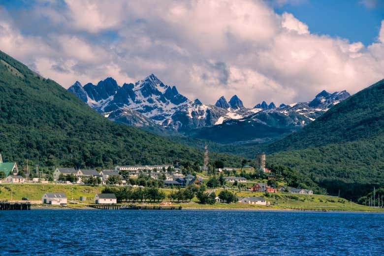 Beagle Channel Kayak Tour from Puerto Williams - Civitatis.com