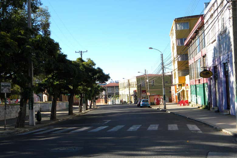Tour por el Cerro Playa Ancha de Valparaíso - Civitatis.com