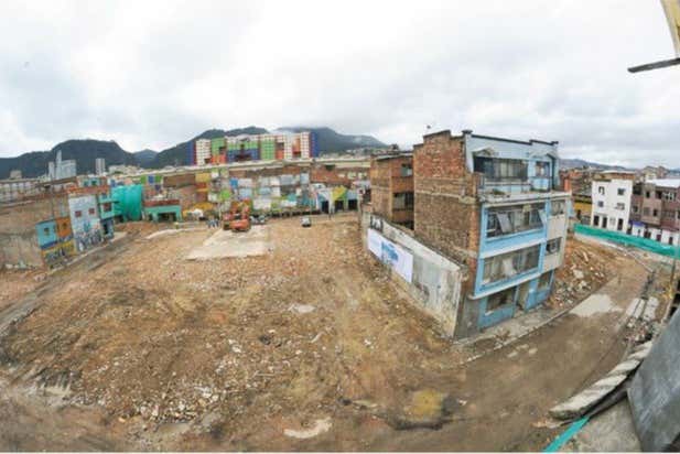 Tour of the Bronx Neighborhood of Bogotá - Book at Civitatis.com