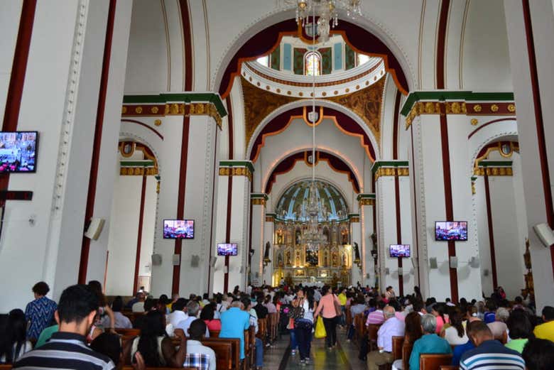 Trip to Buga from Cali - Book Online at Civitatis.com