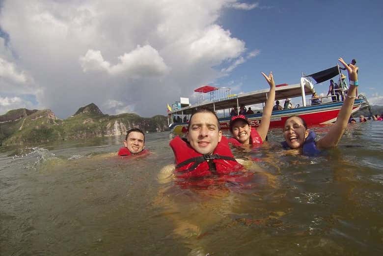 Prado Dam Boat Tour from Ibagué - Book Online at Civitatis.com