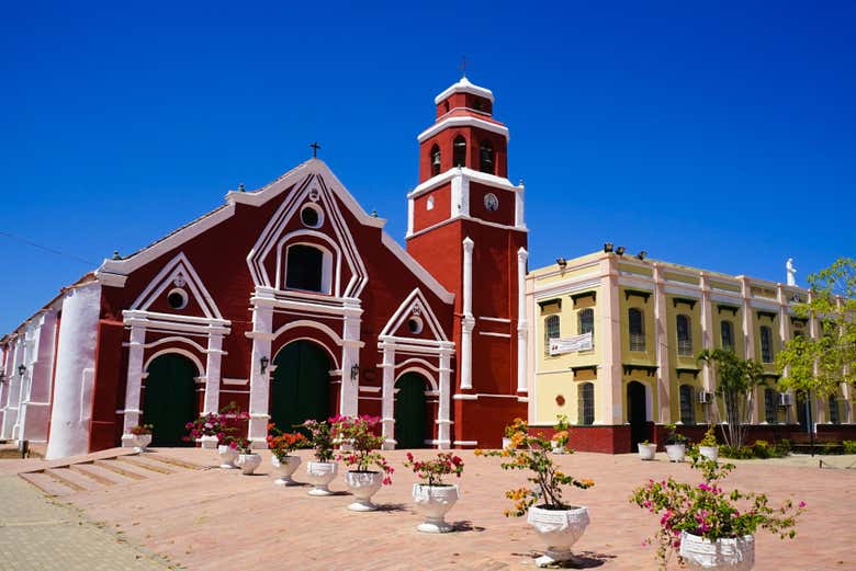 Tour por las iglesias de Mompox - Reserva online en Civitatis.com