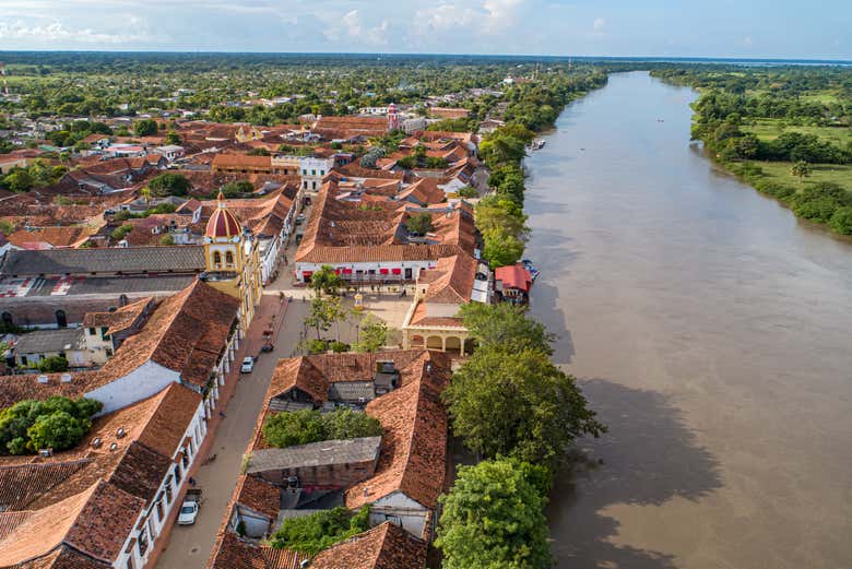 Paseo en barco por Mompox - Reserva online en Civitatis.com
