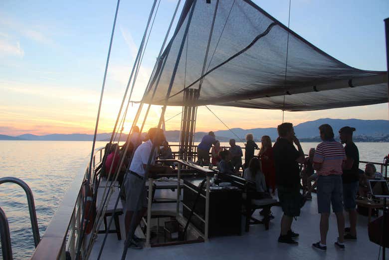Split Sunset Boat Cruise - Book Online at Civitatis.com