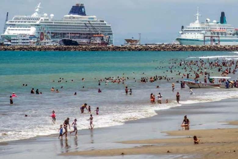 Manta Panoramic Tour - Book Online at Civitatis.com