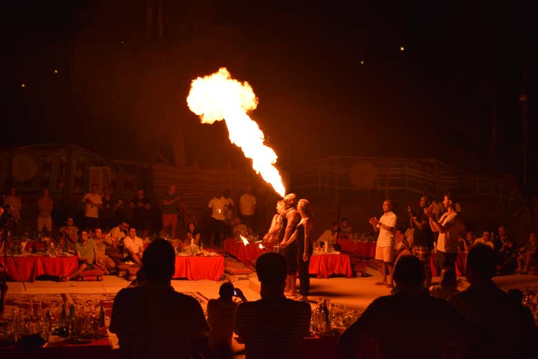 Desert Safari + Dinner + Show in Ras al Khaimah, Ras al-Khaimah