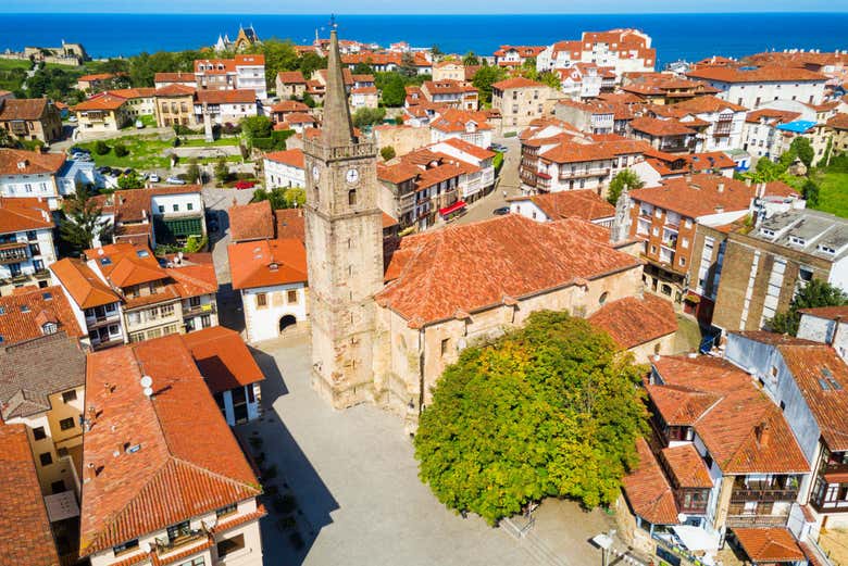 Free tour por Comillas - Reserva online en Civitatis.com