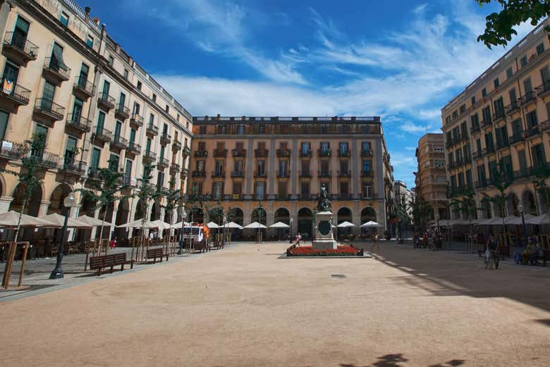 Tour privado por Figueras - Reserva online en Civitatis.com