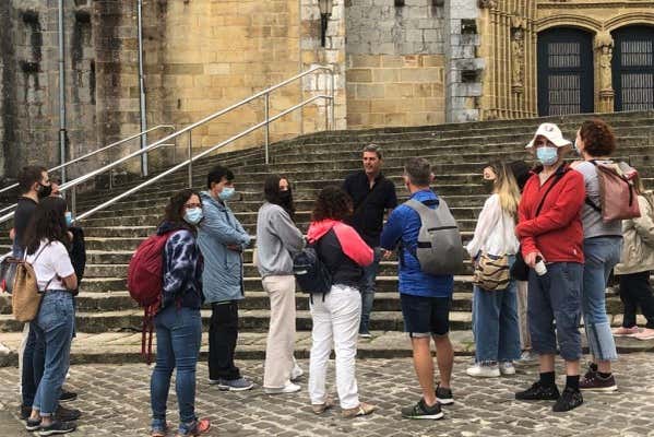 Tour privado por Guernica - Reserva online en Civitatis.com