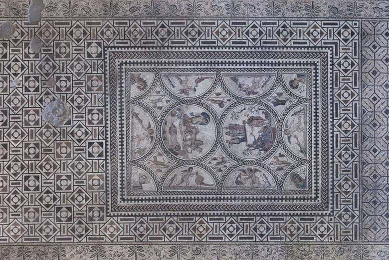 Visita guiada por el yacimiento de Cástulo, Linares