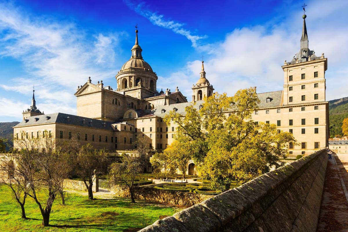 Excursión a El Escorial en el tren de Felipe II desde Madrid