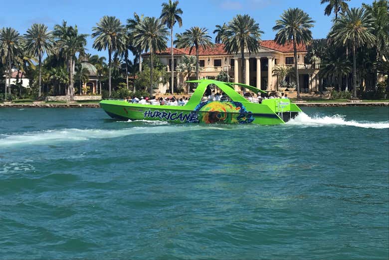 Paseo en lancha rápida por Miami - Reserva en Civitatis.com