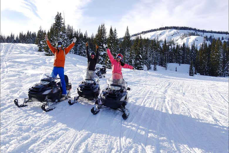 Villaggio di Babbo Natale in motoslitta + Giro in slitta con renne ...