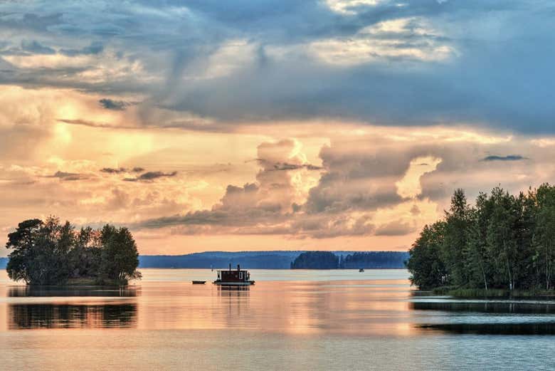 Sauna Boat River Cruise in the forests of Rovaniemi