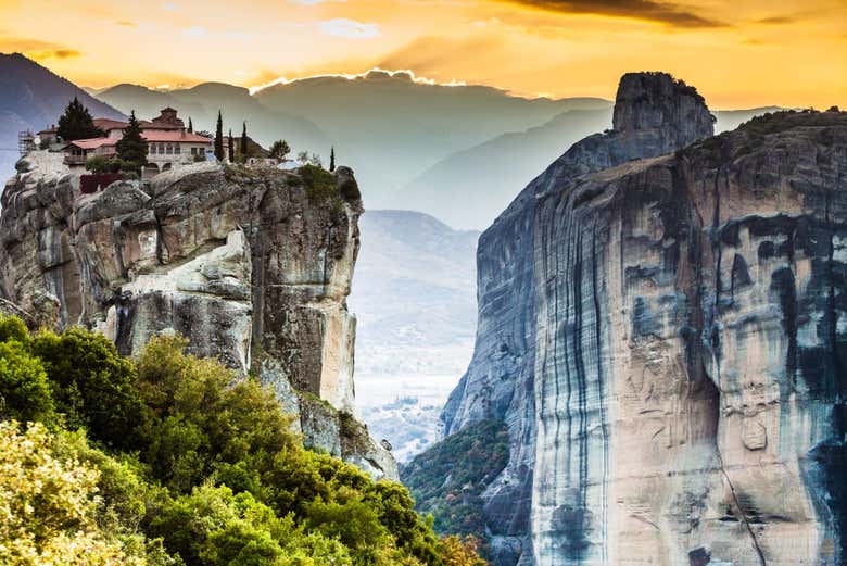 Excursión a Meteora al atardecer desde Kalambaka - Civitatis.com