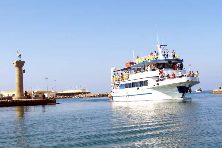 Paseo en barco por las playas de Rodas - Reserva en Civitatis.com