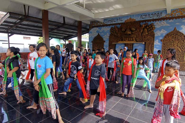 Topeng Culture Private Tour from Malang - Book at Civitatis.com