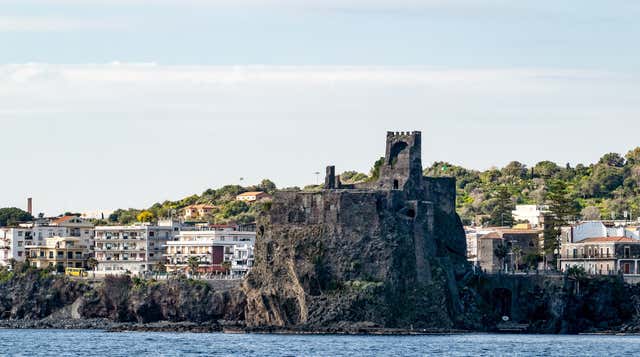 Activities, Guided Tours and Day Trips in Aci Castello - Civitatis