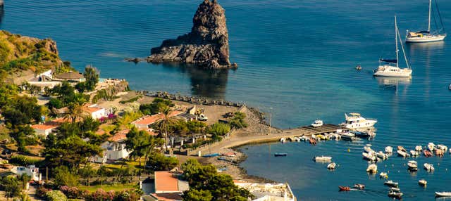 Lipari & Vulcano Excursion from Milazzo - Book at Civitatis.com