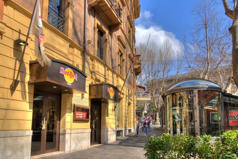 Rome Hard Rock Cafe - Book Online at Civitatis.com