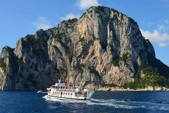 Excursión a Capri en barco desde Torre del Greco - Civitatis.com