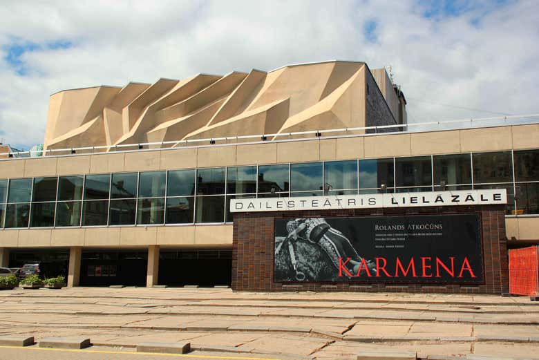 Free Walking Tour of Communist Riga - Book Online at Civitatis.com