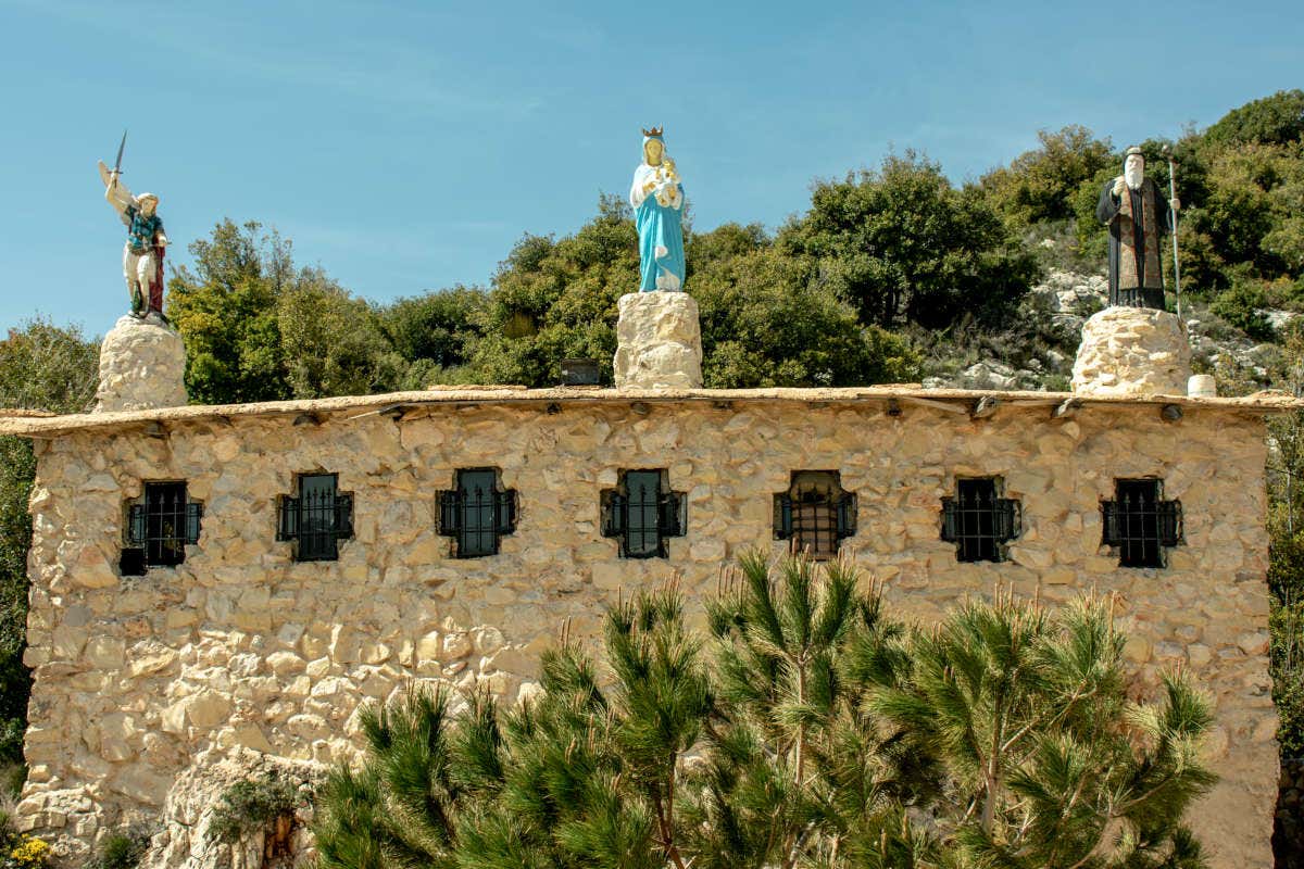 Byblos & Monastery of Saint Maron: Private Tour from Beirut