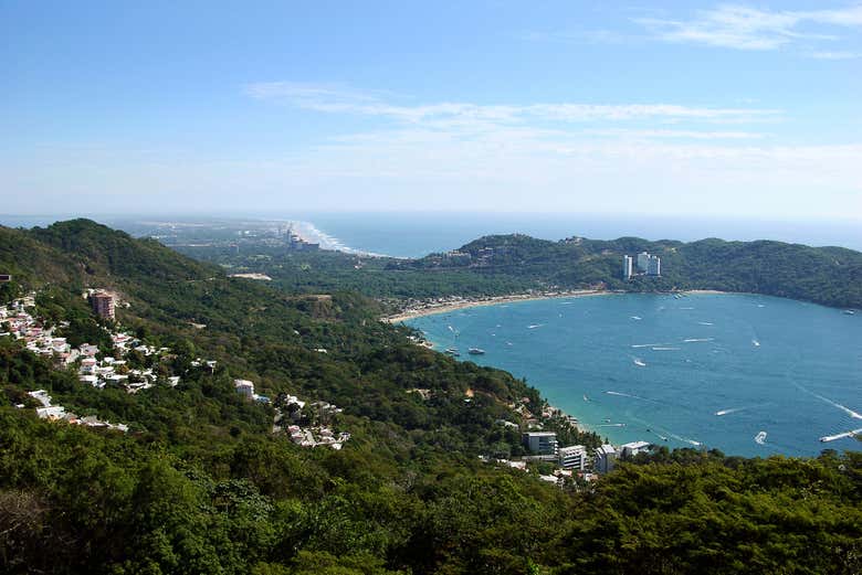Acapulco Bay Snorkelling - Book Online at Civitatis.com
