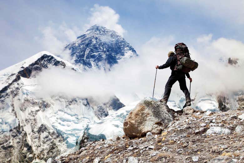 Expedición de 64 días hasta la cima del monte Everest desde Katmandú