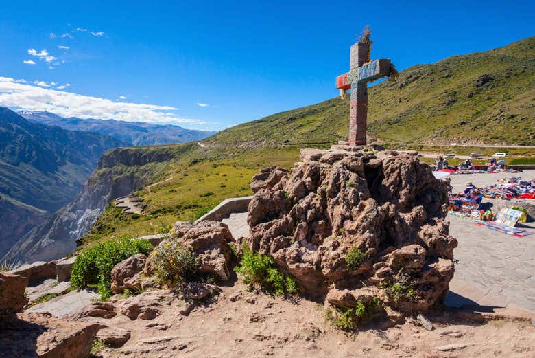 Excursión al Cañón del Colca desde Arequipa finalizando en Puno