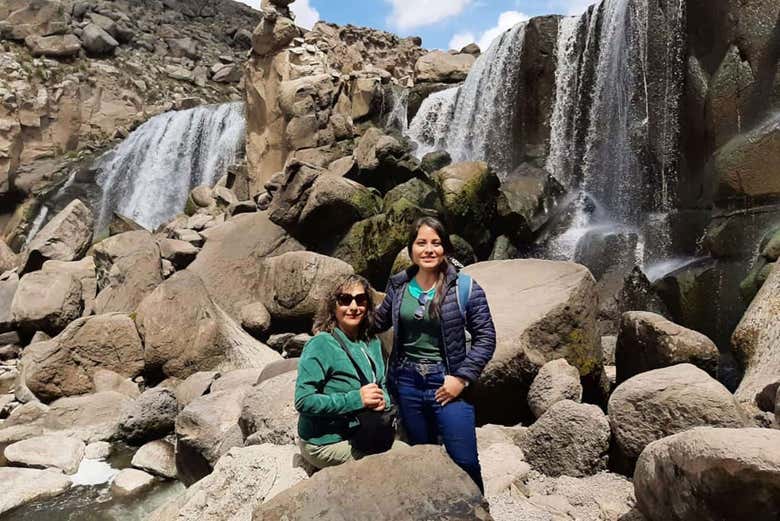 Pillones Waterfall Tour from Arequipa - Book at Civitatis.com