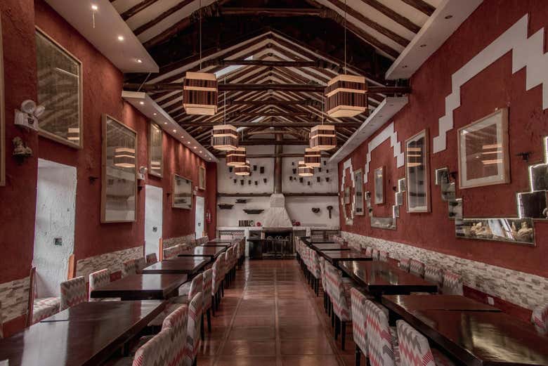 Cena con espectáculo folclórico andino en Cusco - Civitatis.com