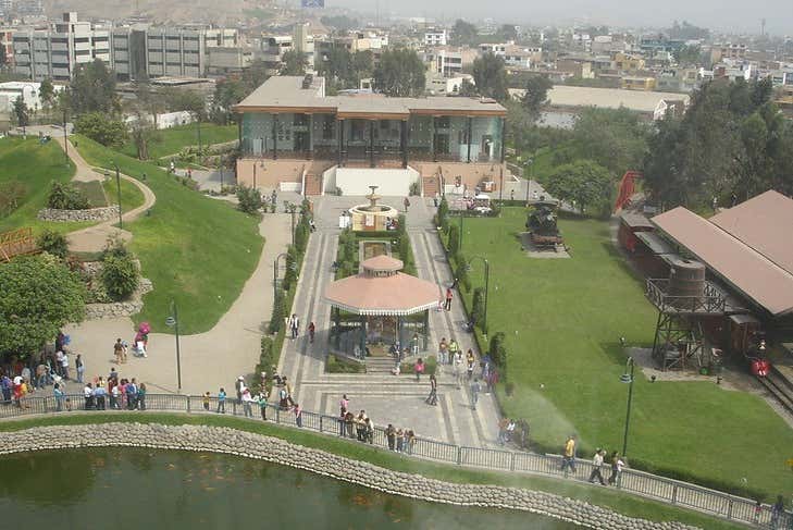 Tour por Santiago de Surco, Lima