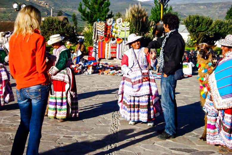Reserva Nacional de Salinas y Aguada Blanca finalizando en Chivay, Puno