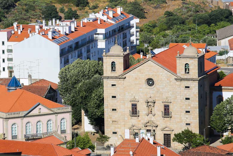 Tour por Castelo Branco + Museo Cargaleiro - Civitatis.com