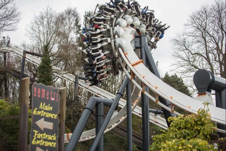 Alton Towers Entrance Ticket - Book Online at Civitatis.com