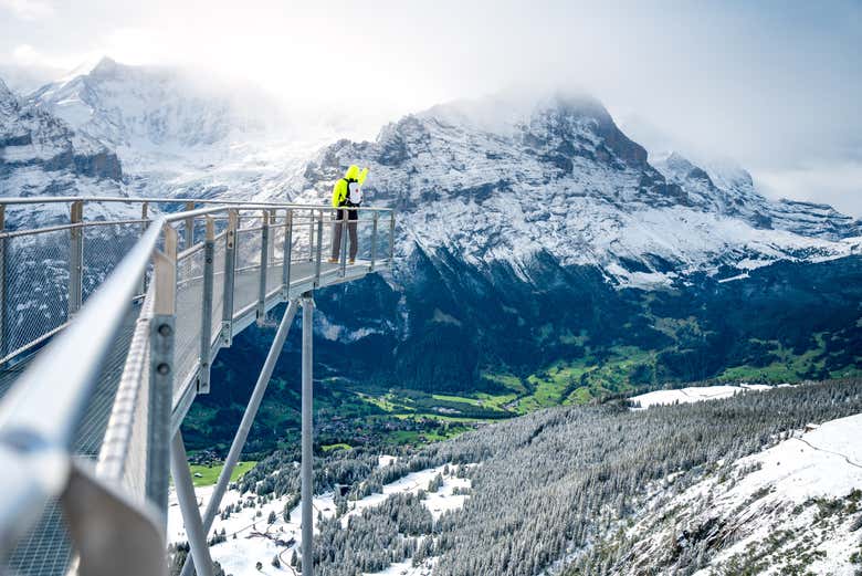 First Mountain Cable Car & Cliff Walk Ticket from Grindelwald, Grindelwald