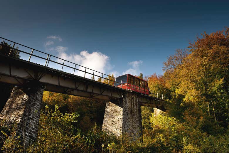 Funicular al mirador Harder Kulm desde Interlaken - Civitatis.com