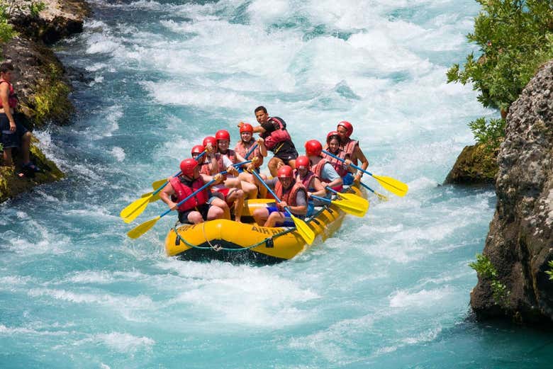 Koprulu Canyon Rafting Tour from Kemer - Book at Civitatis.com